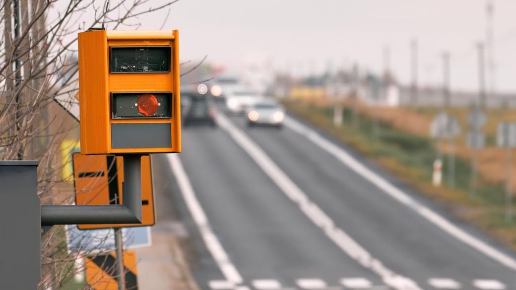 Multe autovelox tutte annullate, scovato il CAVILLO imbattibile: nessun ...